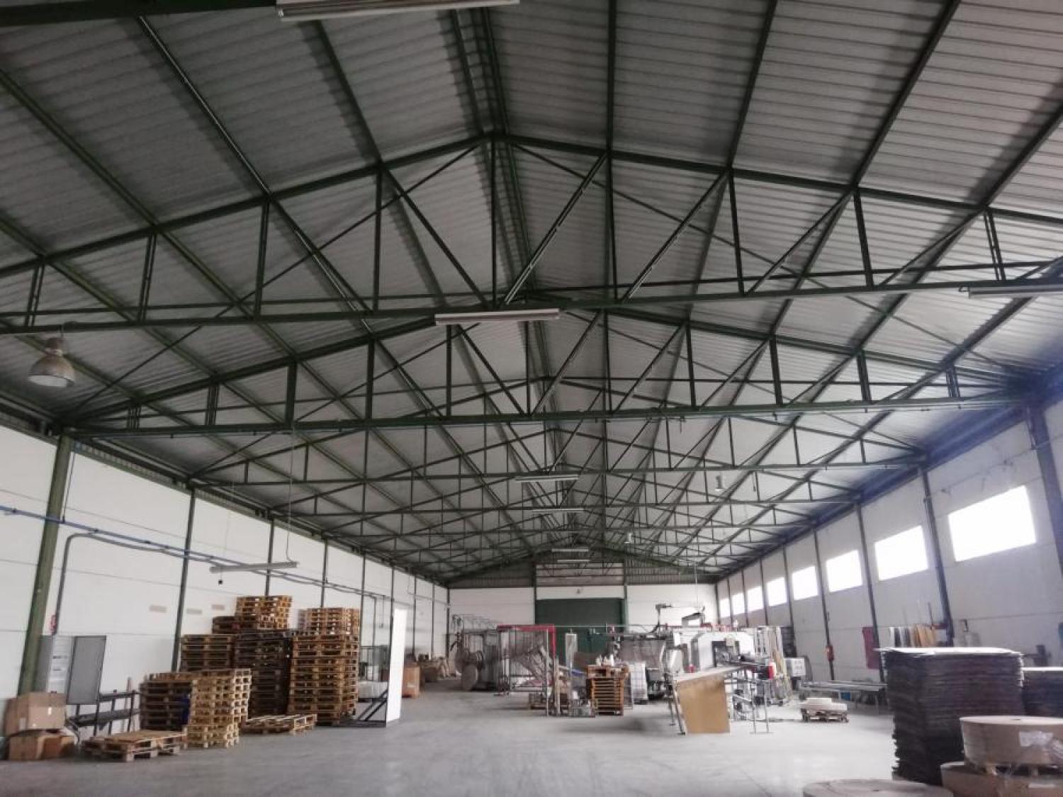 EXCELENTE NAVE ALMACÉN INDUSTRIAL MUY BIEN COMUNICADA BANYERES DE ...